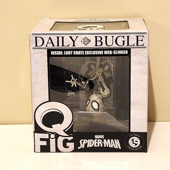 Marvel | Other | Marvel Spiderman Grayscale Qfig Loot Crate Exclusive ...